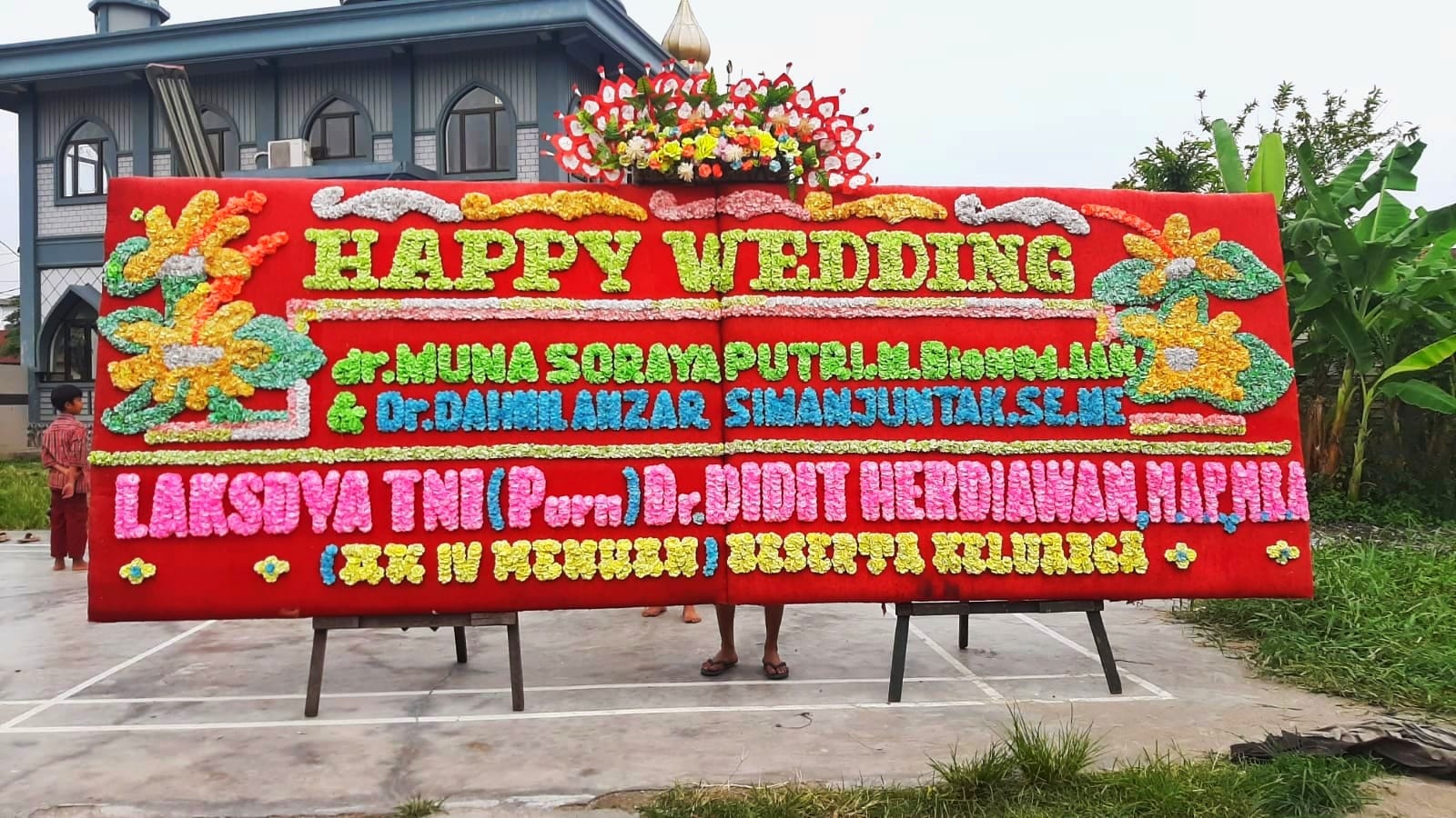 Ukuran Papan Bunga Medan 0812 6060 9434 – Toko Bunga Papan Online